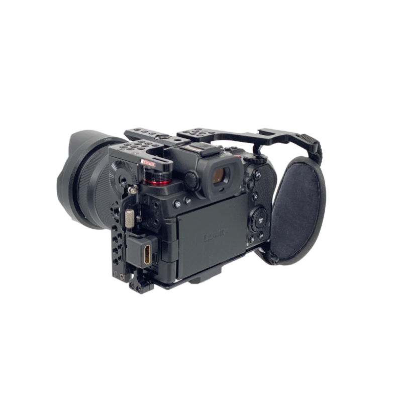 Zacuto Panasonic Lumix S5 Cage and Recoil Shoulder Rig Experience ...